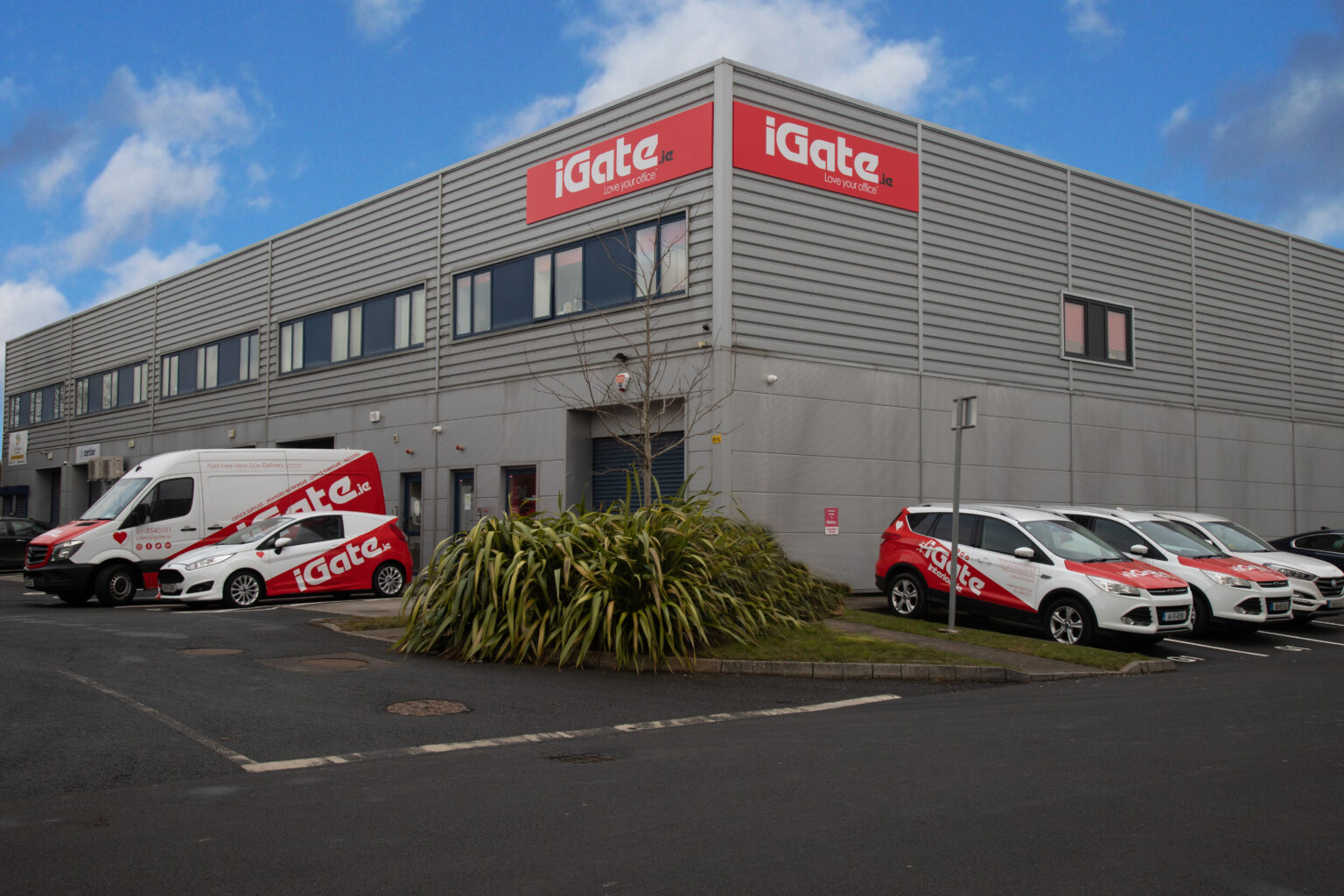 Who We Are | IGate Interiors - Innovators In Office Space Design